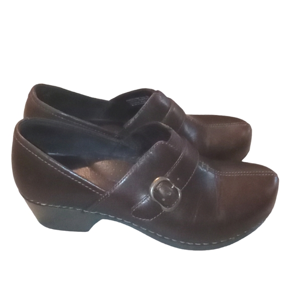 Dansko | Shoes | Dansko Leather Buckle Clog Slip On Brown Casual Womens ...